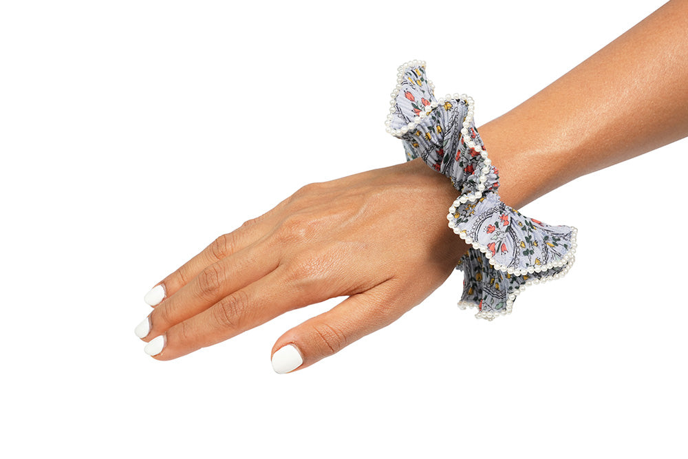 Scrunchies-003 lavender with leaves – Spruce